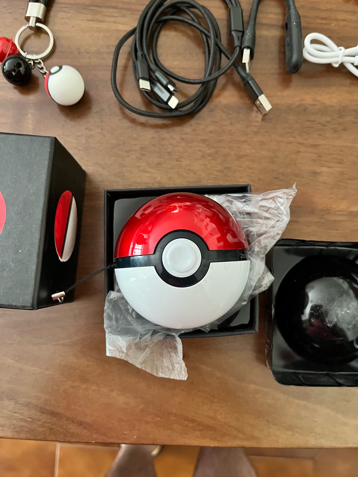 Pokeball Power Bank Charger Bank (10000mAh) [Free Shipping]
